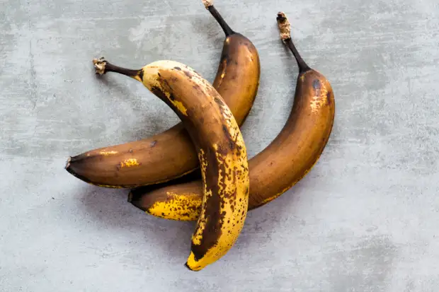 Wat maache mat iwwerreife Bananen? Gitt et einfach net ewech!