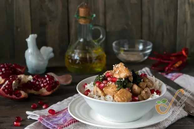 Hühnerfleisch in Granatapfelsauce mit Basmati