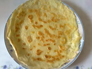 Mga pancake na may cottage cheese at prun