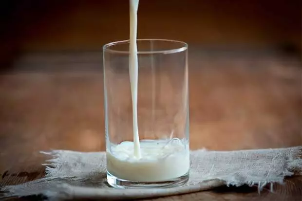 5 načina da napravite ukusan mliječni žele