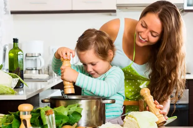 Safety first – die Verhaltensregeln des Kindes in der Küche