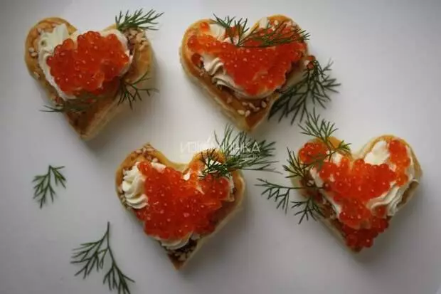 Ụbọchị Valentine Puff pastry obi