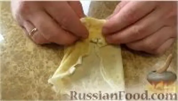 Fotografija recepta: Palačinke sa svježim sirom, korom i grožđicama - korak broj 8