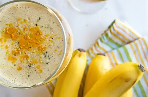 Hindi pangkaraniwang banana smoothies: 10 recipe. Larawan numero 9