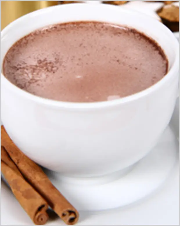 Chocolat chaud à la cannelle