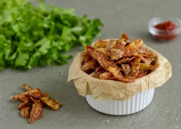 Chips di buccia di patate