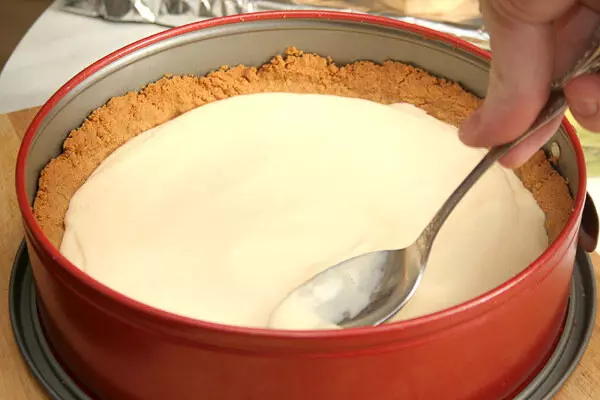 Skondensowane ciasto mleczne