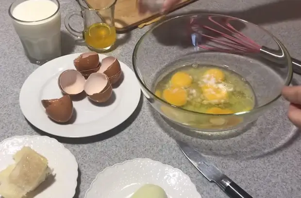 Úsbekskar dumplings með eggi