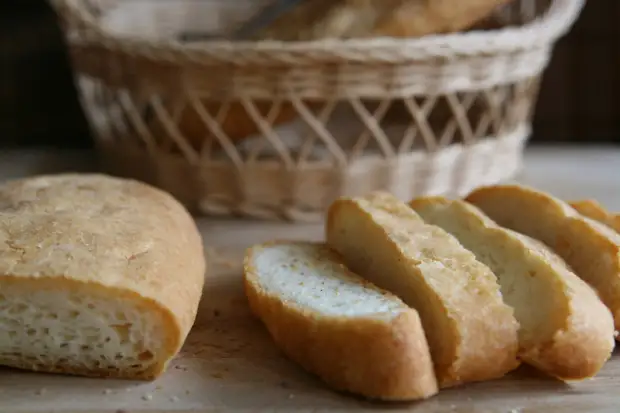 Apakah boleh makan roti atau apakah itu layak untuk ditinggalkan selamanya. Gambar nomor 3