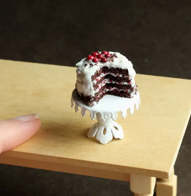 Deze mini sculpturen van klei lijken zoveel op echt voedsel dat ze kwijlen