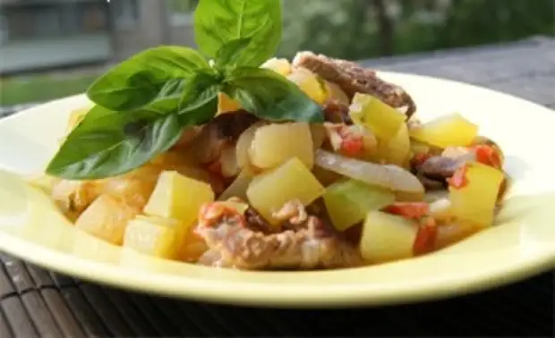 Ragoût de viande aux courgettes - photo étape 4