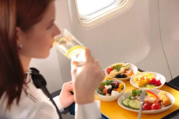 Luchtgastronomie: 5 interessante feiten over maaltijden aan boord