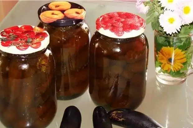 Melmelada d'albergínia amb fruits secs per a l'hivern