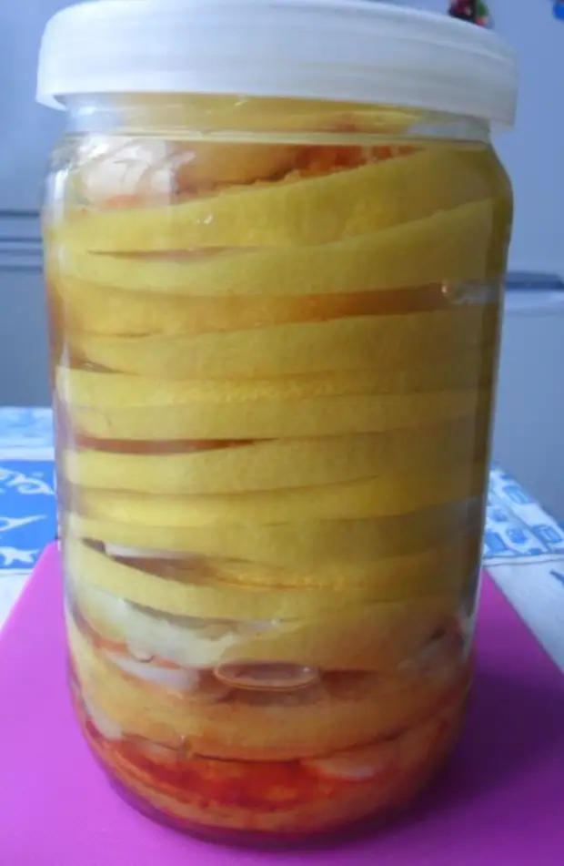 Pickled lemon ជាមួយខ្ទឹមស