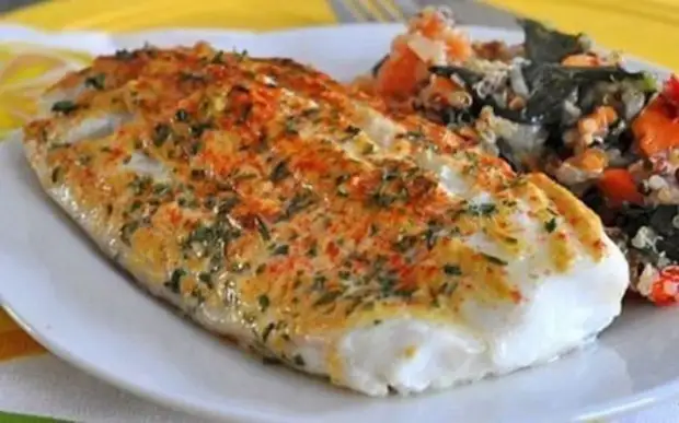 Fish dish: 3 pinakamahusay na mga recipe para sa isang malusog na hapunan