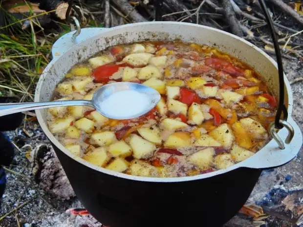 Shulum lachas manje, fè li tèt ou, reyalite