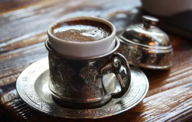 တာ့ခ်ရှိ ကော်ဖီ- ချက်နည်းလျှို့ဝှက်ချက်များနှင့် နိုင်ငံအသီးသီးမှ အကောင်းဆုံးချက်ပြုတ်နည်းများ
