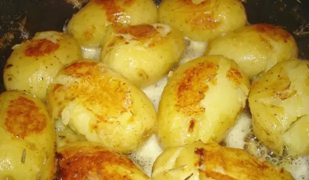 patatas tiernas peladas