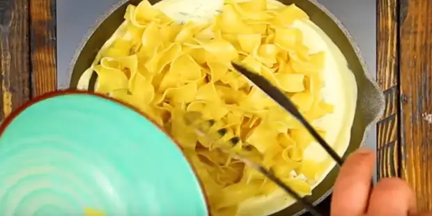 I-pasta yobumnandi ipheka ngokukhawuleza kunawo nawaphi na amadombolo