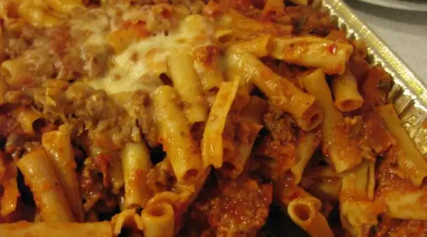 minced meat सह काय शिजवायचे: Ziti casserole