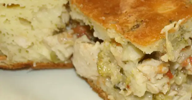 Chicken Pie tare da Kabeji