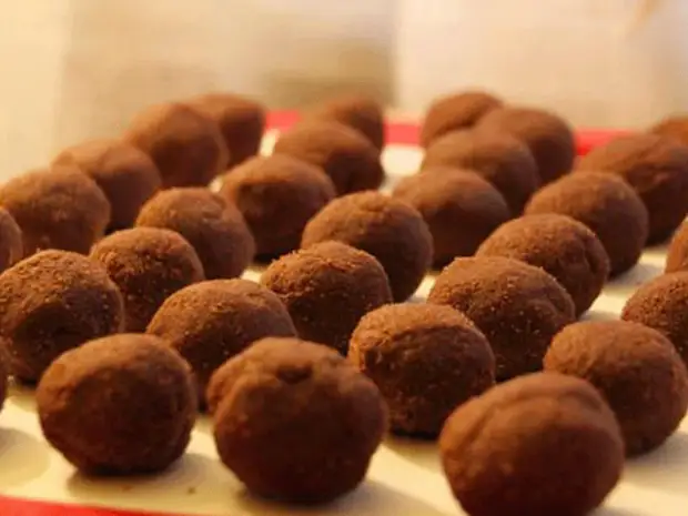 10 Dessert Coklat Sampeyan Bisa Nggawe Ing 10 Menit
