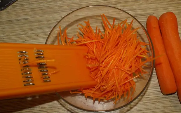 grated carrots