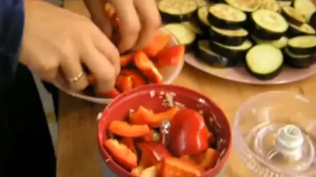 hoe aubergine met paprika koken?