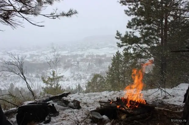 ¡La comida en una caminata y al aire libre siempre es más sabrosa! (22 fotos) almuerzo, naturaleza, barbacoa.