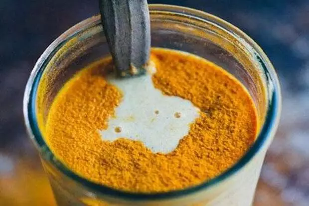 "Golden Milk": una bebida curativa para la salud