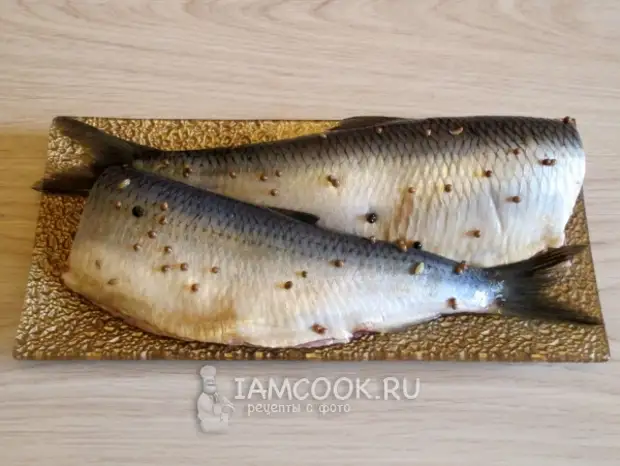 Recipe sira 12 ho an'ny mackerel, herring, sprat ary capelin