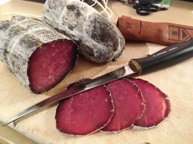 Wéi bresaola ass virbereet: italienesch-Stil jerky