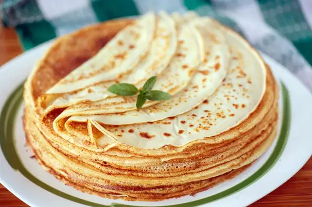 Ụzọ 20 iji jee ozi pancakes mara mma