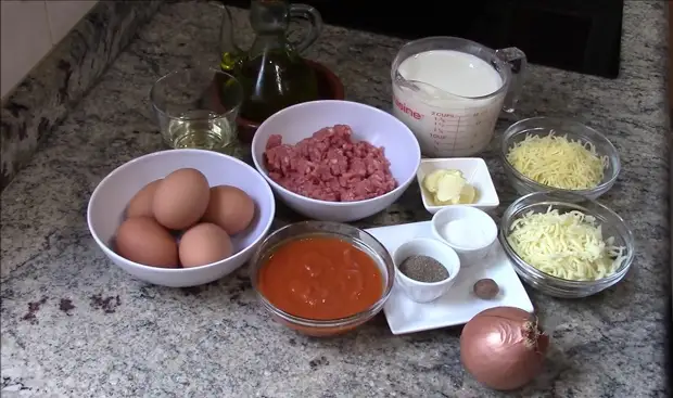 Cazuela de carne picada: una elegante receta española