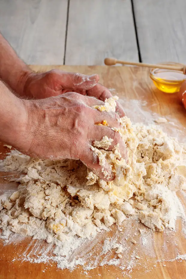 khachapuri nga adunay keso sa oven