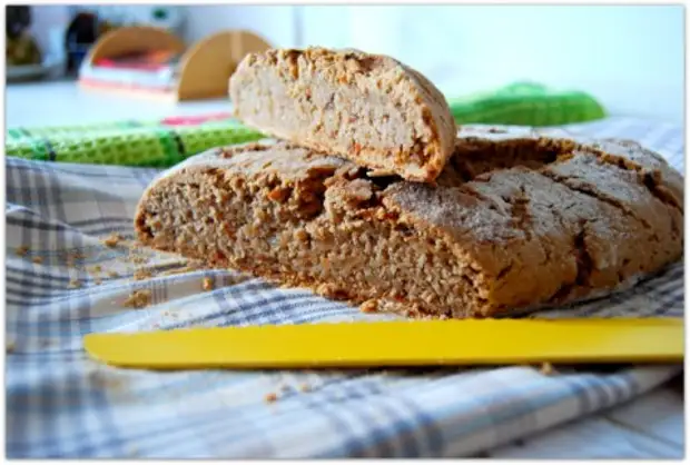 Pan de centeno y cebolla