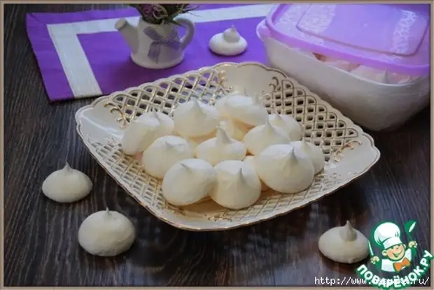 "Aquafaba" na ime anwansi meringue uzommeputa na-enweghị akwa