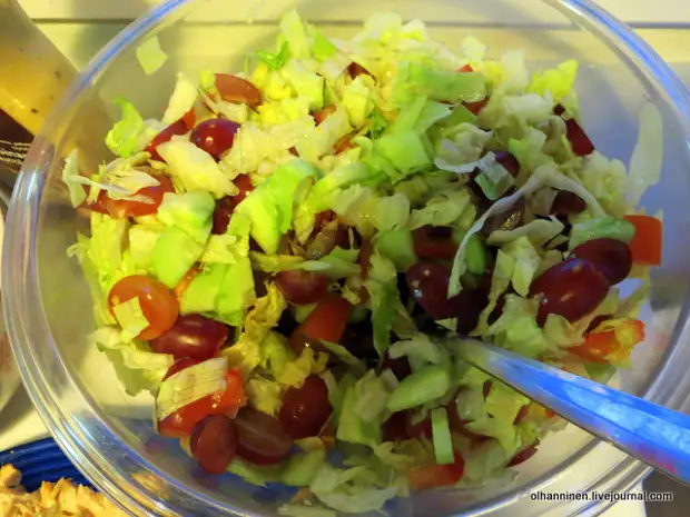 salaatti verse groente- en fruitsalade