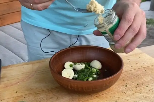 Beet met peperwortel op kefir. alternatief vir okroshka: foto stap 4