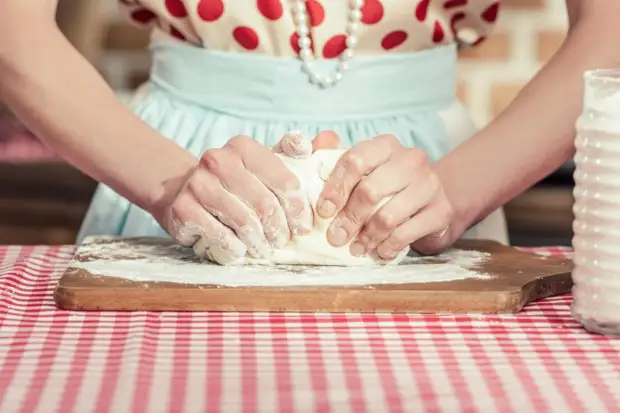 Cách làm bột bánh ngô rất mỏng