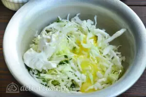 Cabbage cutlets nrog melted cheese: yees duab rau kauj ruam 2