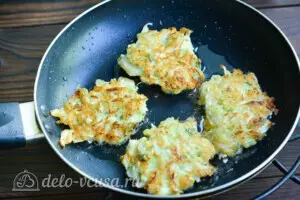 Cabbage cutlets nrog melted cheese: yees duab rau kauj ruam 6