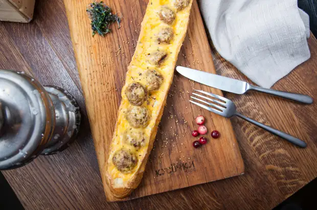 Stokbrood met gehaktballen