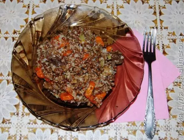 鸭肉荞麦肉饭