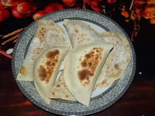 Yanykh - empanadas dietéticas de Crimea