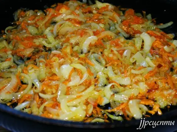 Cipolle fritte con foto di carote