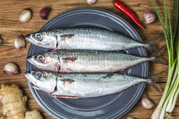 Ohunelo fun sise mackerel ni adiro. Fọto: Agronet.ua