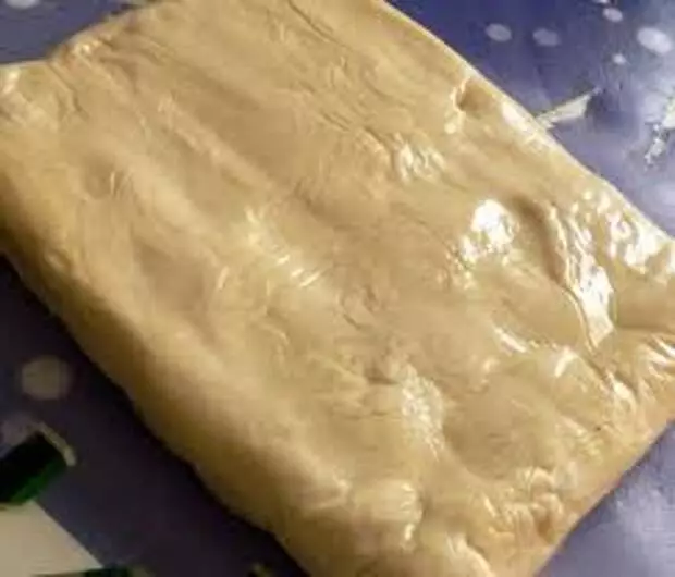 Брзо лиснато тесто са кефиром