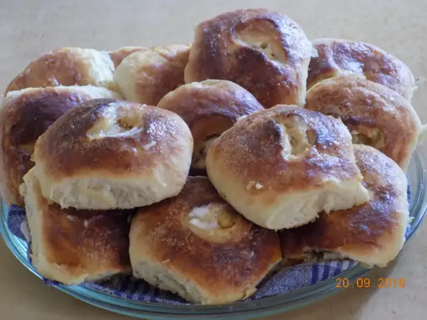 Tartas de queso tártaro a base de masa sin levadura