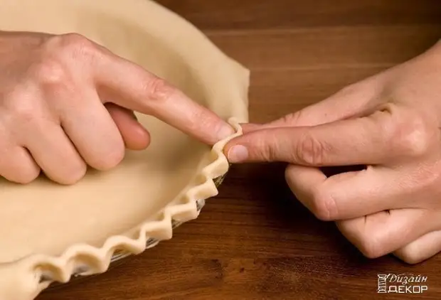 Maneiras simples de decorar a borda da torta